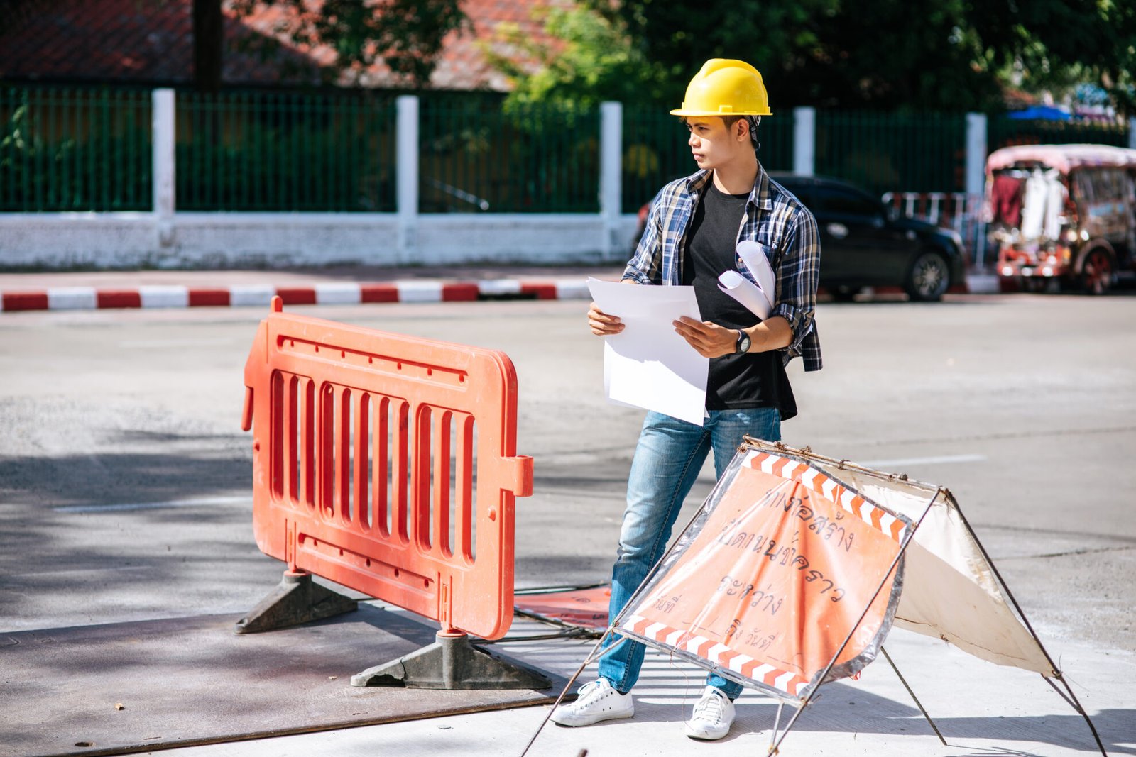 Balancing Cost and Quality When Choosing Strong Barriers